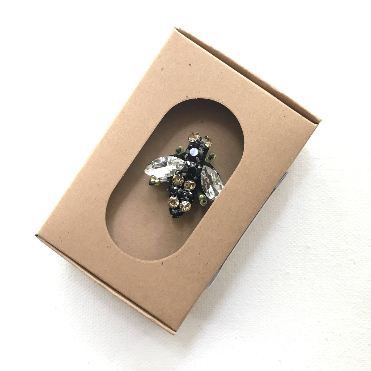 Sparkly Bee Pin – Freda & Bert
